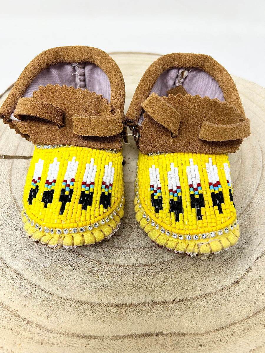 Authentic First Nations Moccasins | Wanuskewin Gift Shop – Wanuskewin ...